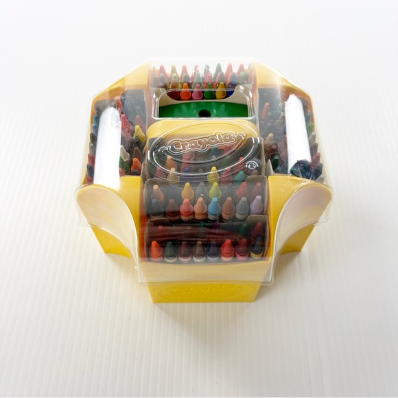 Crayola | Toys | Crayola Ultimate 52 Assorted Coloring Crayon Kit Caddy ...